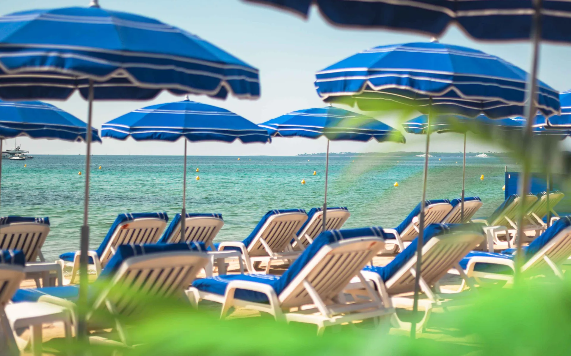 Plage Pascalin Plage, Vallauris-golfe-juan - Tarifs 2025 - MySunbed