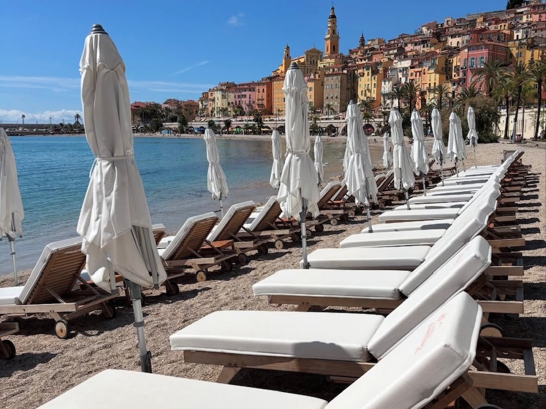 Les Sablettes Beach Menton | Journée en Plage Privée