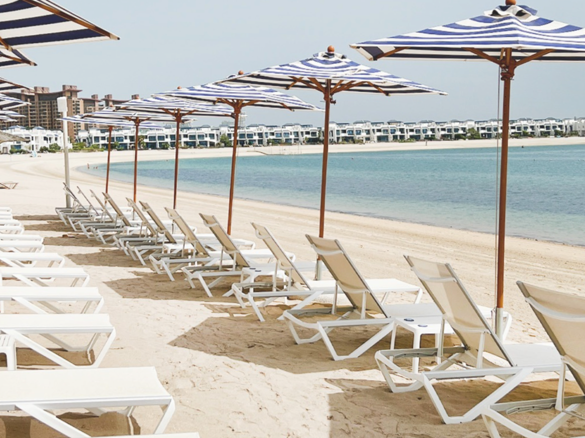 The Byron Bathers Beach Club & Bar Dubai | Beach Club & Daypass